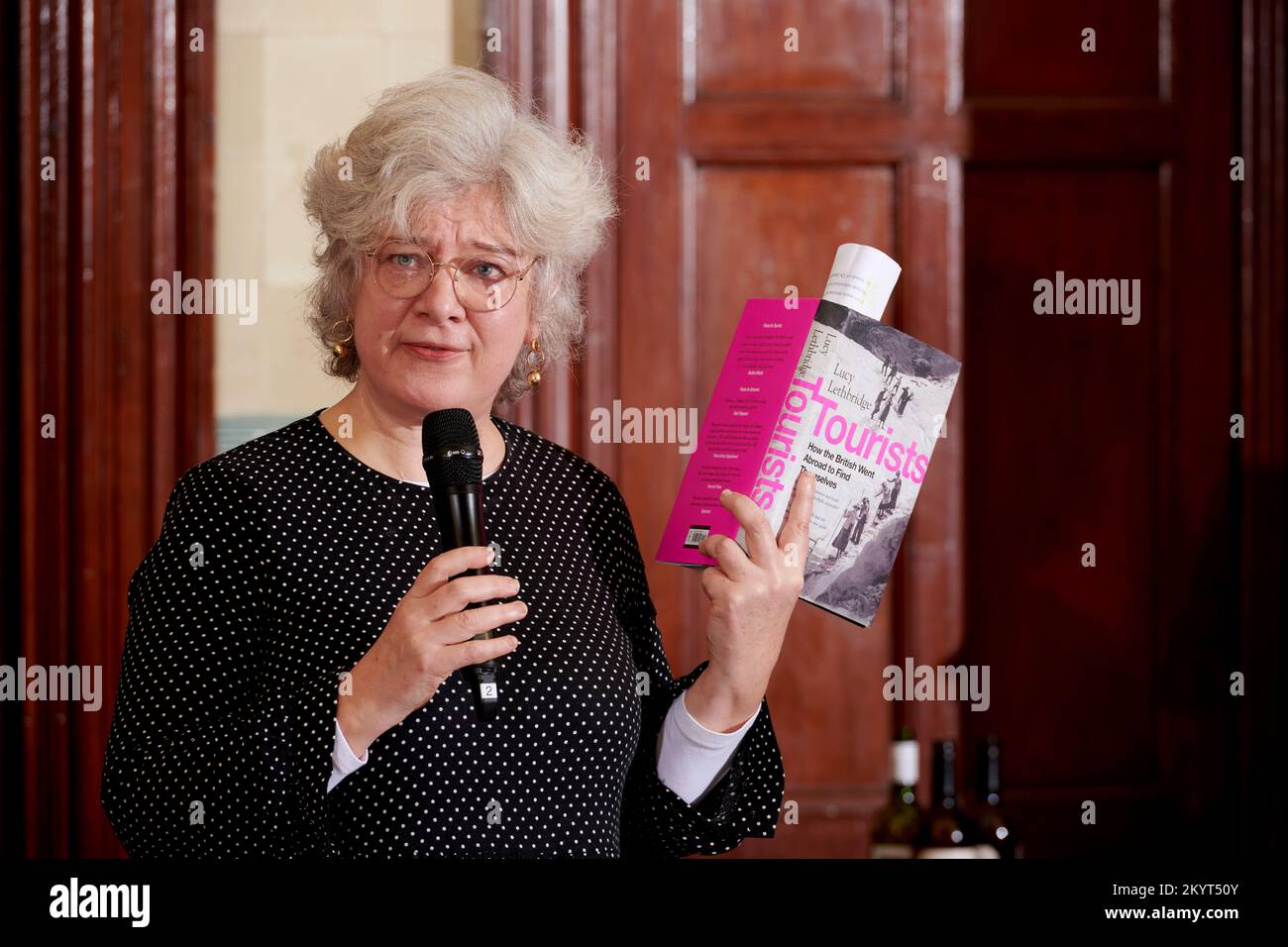 Lucy Lethbridge at the Oldie Lit Lunch 15-11-22 Neil Spence Photography ...