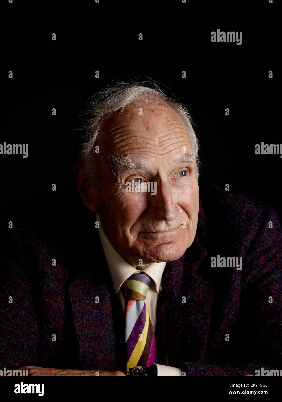 Peter Snow at the Oldie Lit Lunch 15-11-22 Stock Photo - Alamy
