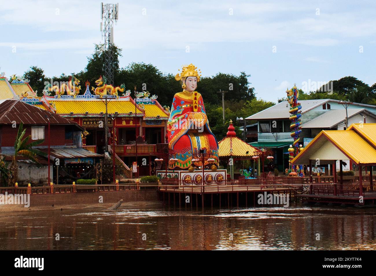 Shrine of Chao Pho Thepharak Chao Mae Thapthim or Mazu Matsu Chinese ...