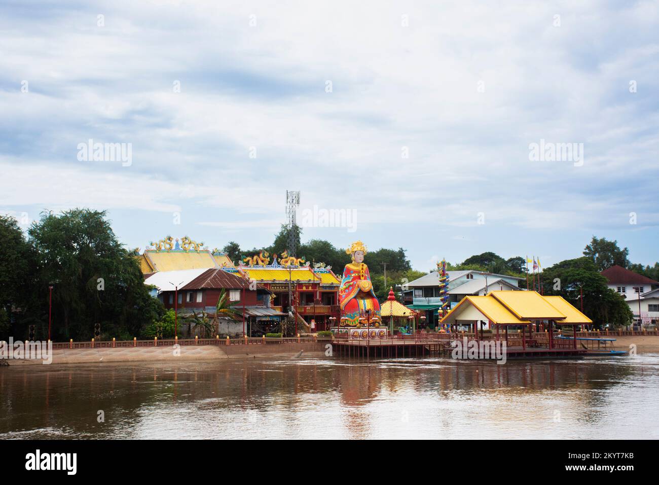 Shrine of Chao Pho Thepharak Chao Mae Thapthim or Mazu Matsu Chinese ...