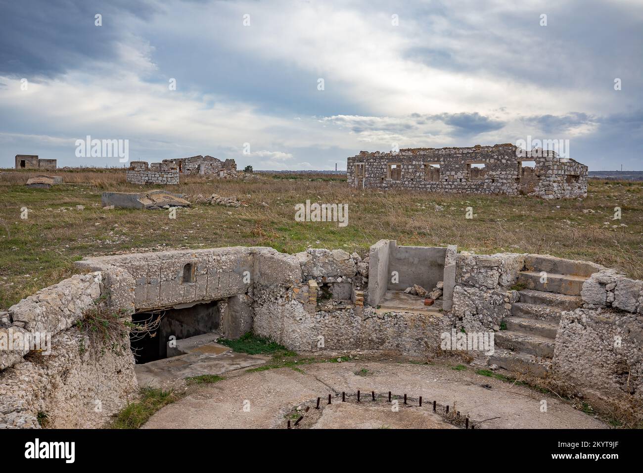 WWii Italian defence placements in Sicily Stock Photo - Alamy