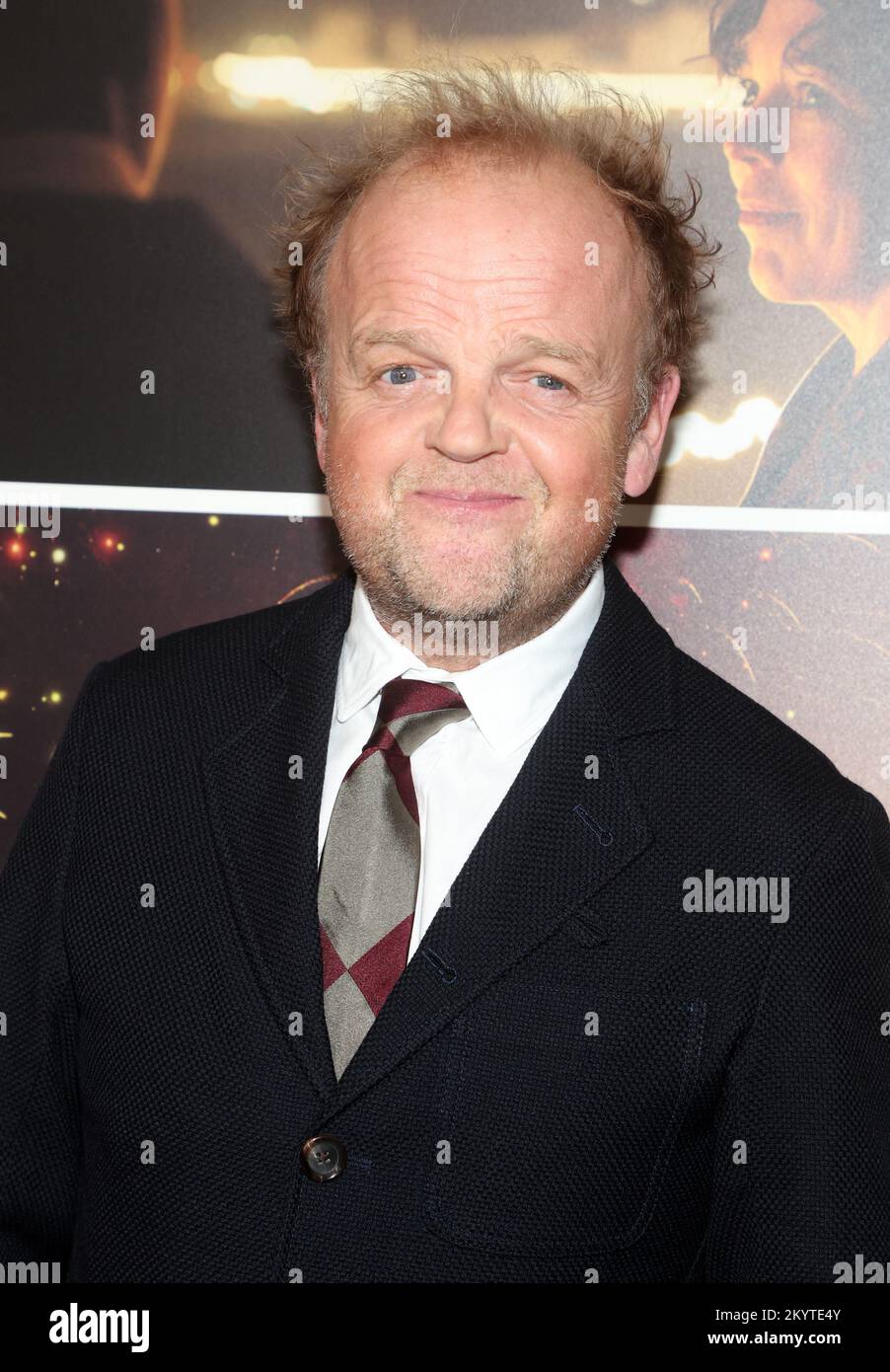 Beverly Hills, Ca. 1st Dec, 2022. Toby Jones at the Los Angeles ...