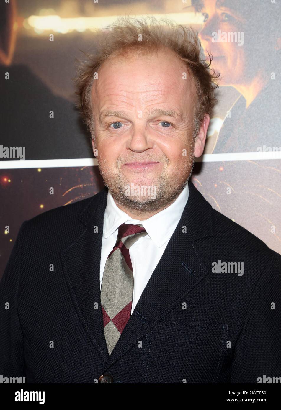 Beverly Hills, Ca. 1st Dec, 2022. Toby Jones at the Los Angeles ...