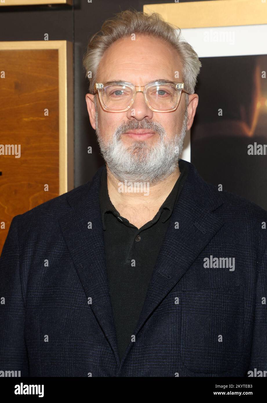 Beverly Hills, Ca. 1st Dec, 2022. Sam Mendes at the Los Angeles ...