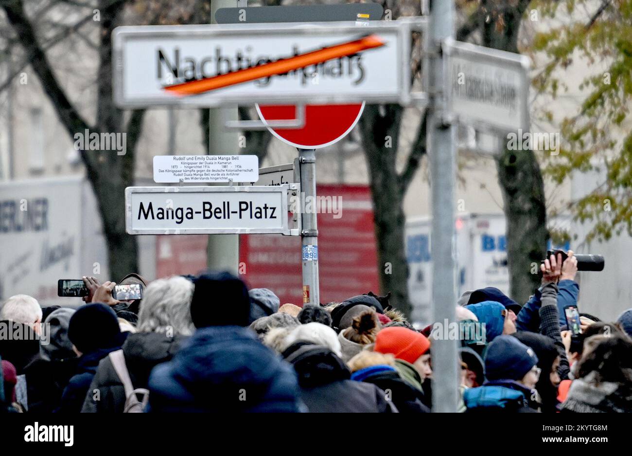 Berlin, Germany. 02nd Dec, 2022. Crowds of people at the street ...