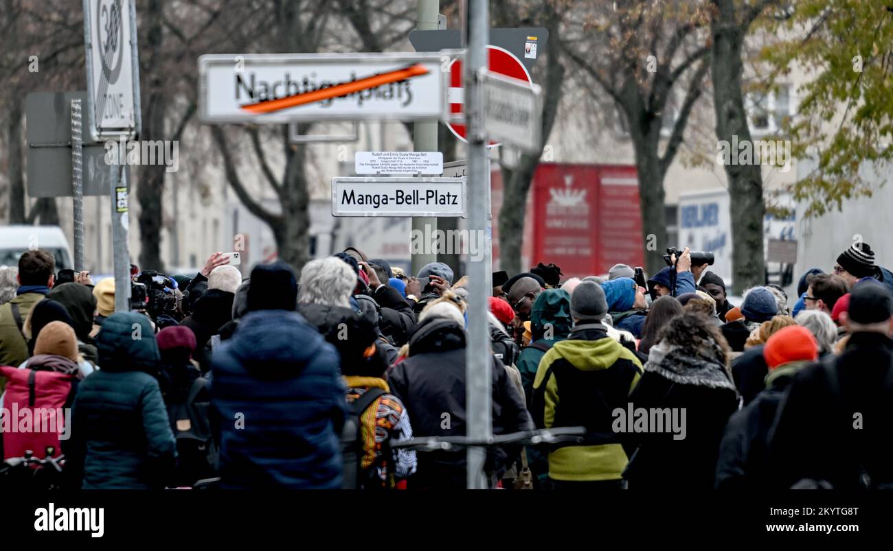 Rudolf duala bell hi-res stock photography and images - Alamy