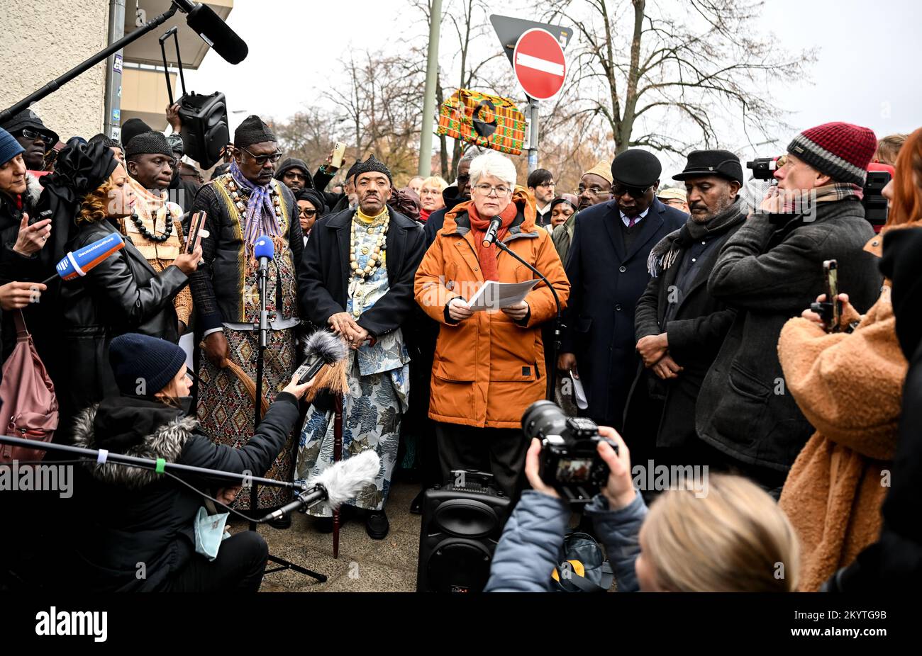 Berlin, Germany. 02nd Dec, 2022. District Mayor of the Mitte district ...