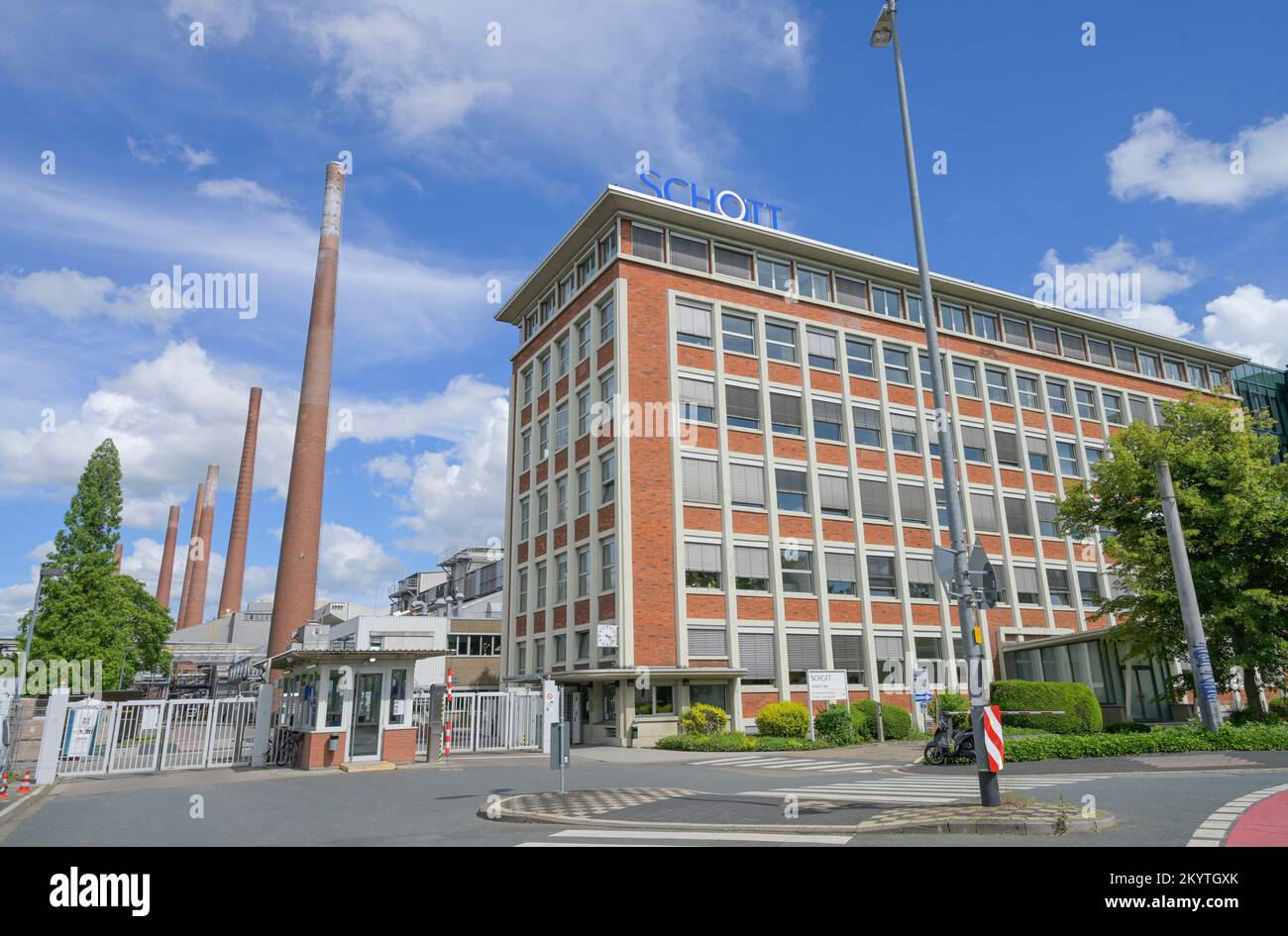 Schott AG, Hattenbergstraße, Mainz, Rheinland-Pfalz, Deutschland Stock ...