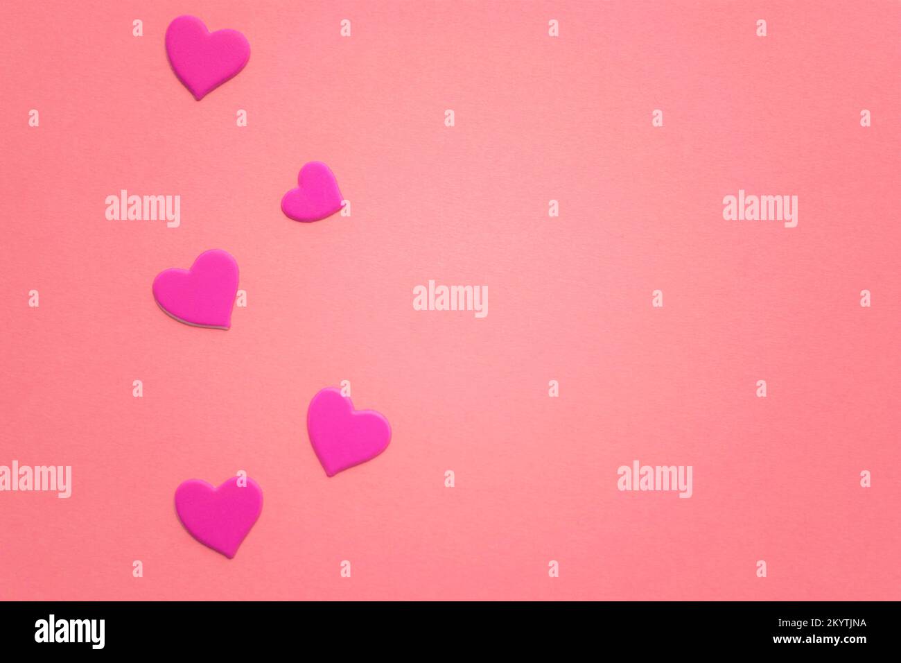 Minimal volume symbol hi-res stock photography and images - Alamy