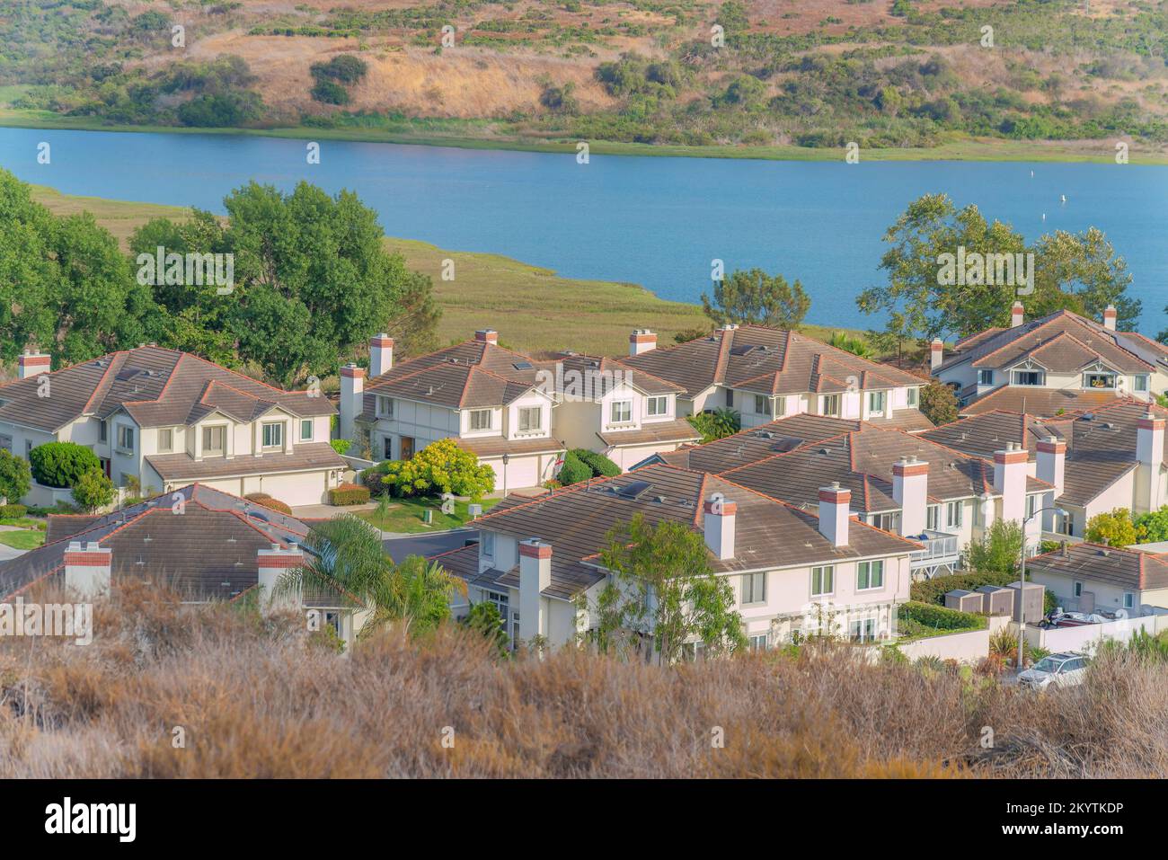 Subdivision homes front view hi-res stock photography and images - Alamy
