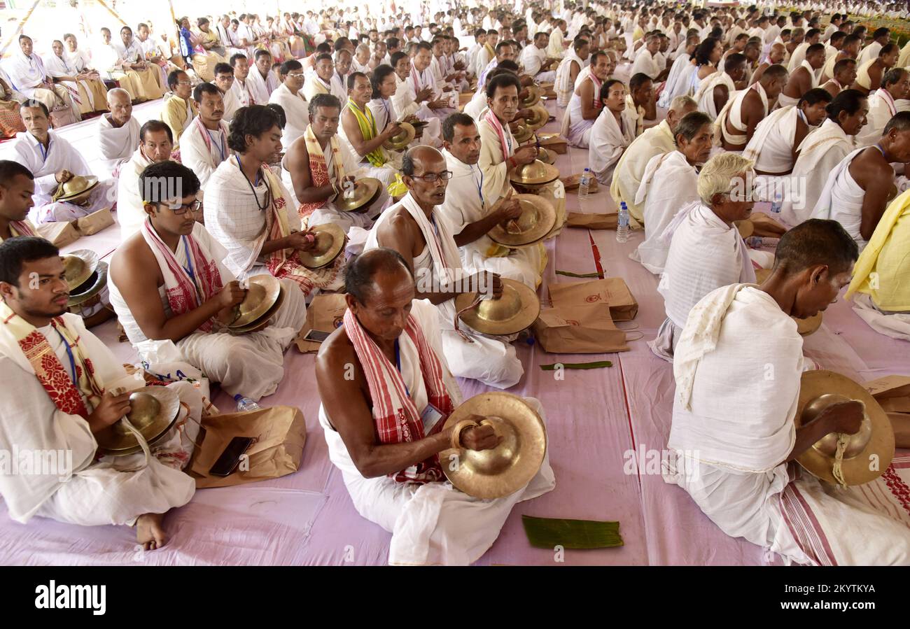 Guwahati, Guwahati, India. 2nd Dec, 2022. Devotees perform devotional ...
