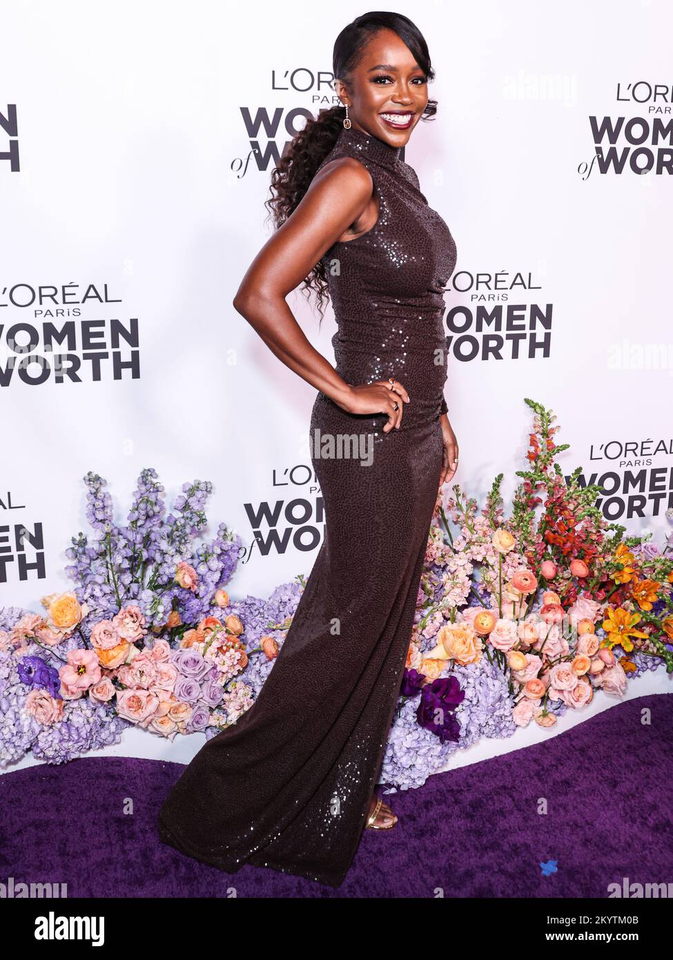 LOS ANGELES, CALIFORNIA, USA - DECEMBER 01: American actress Aja Naomi ...