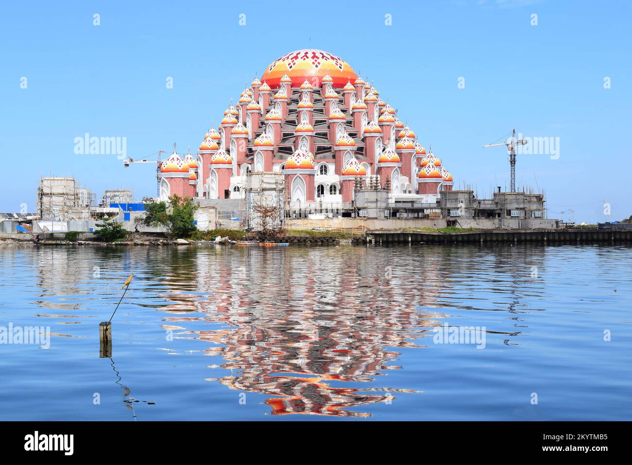 Ninetynine domes hi-res stock photography and images - Alamy
