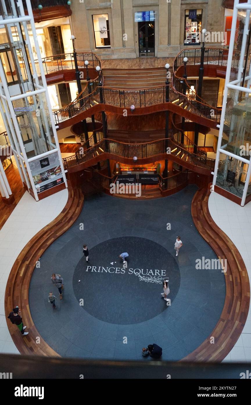 Glasgow, Scotland (UK): Princes Square shopping centre, a view from above of the main hall Stock ...