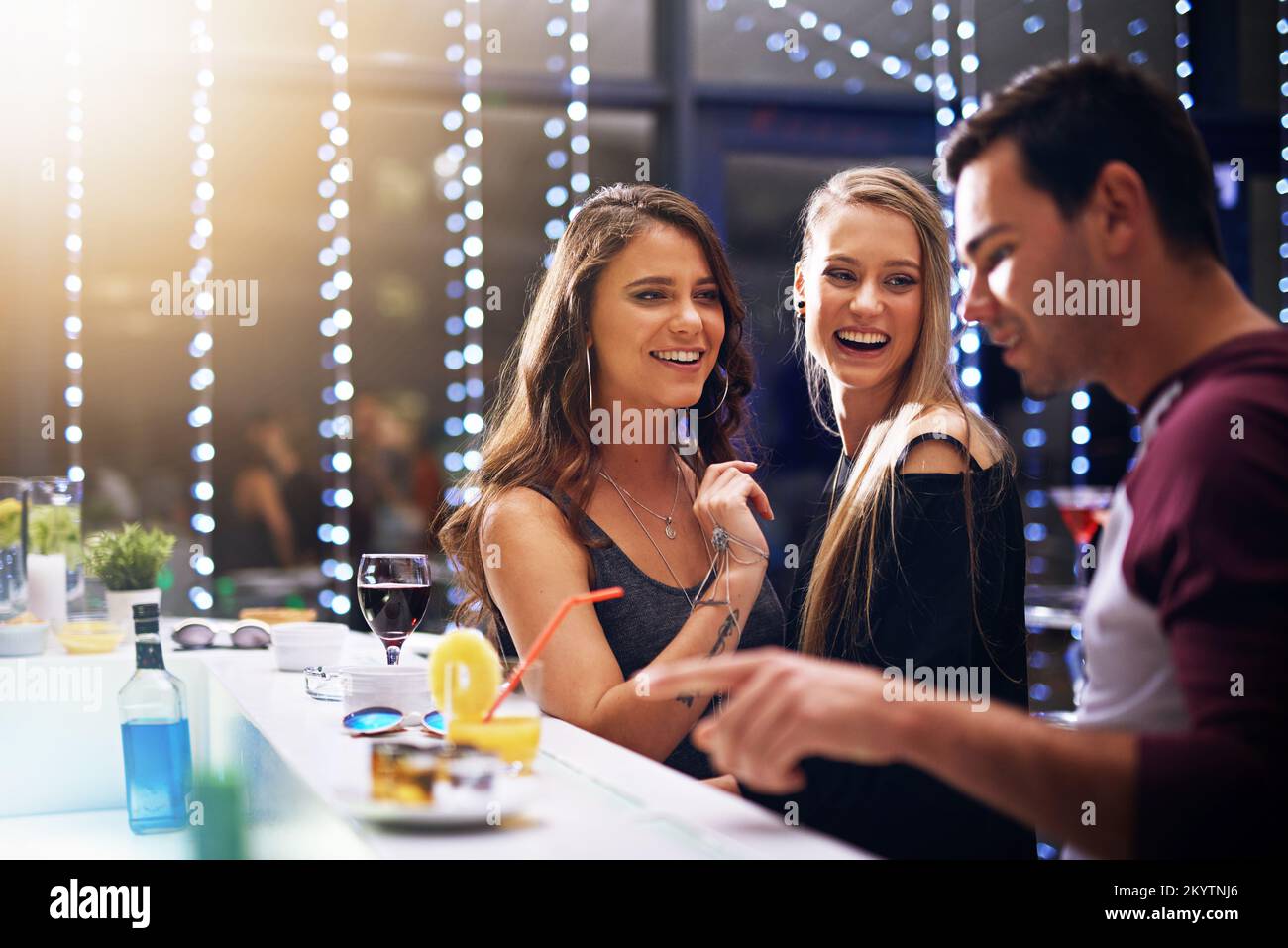 Images Of People Having Cocktails And Conversation