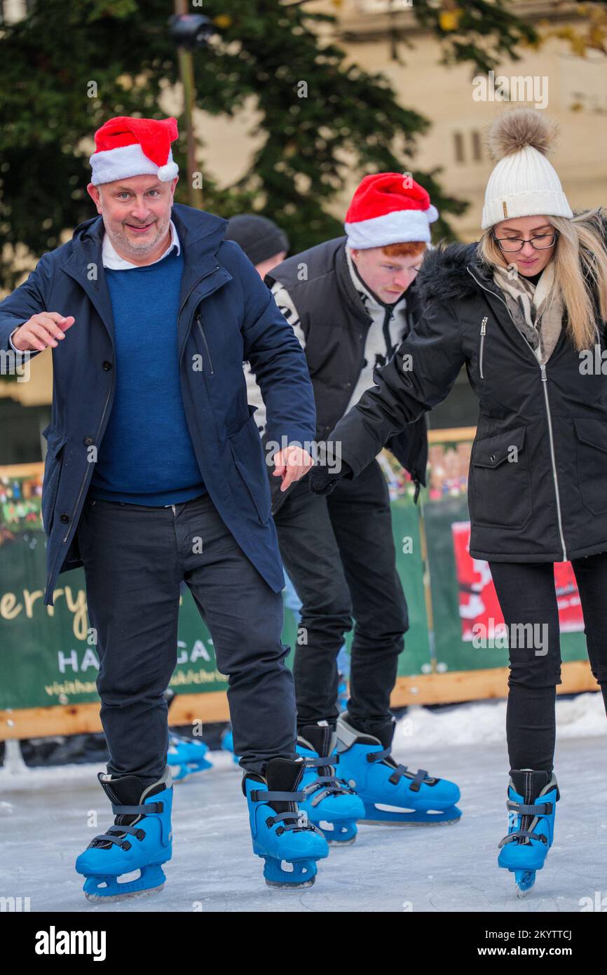 Harrogate ice skating hi-res stock photography and images - Alamy