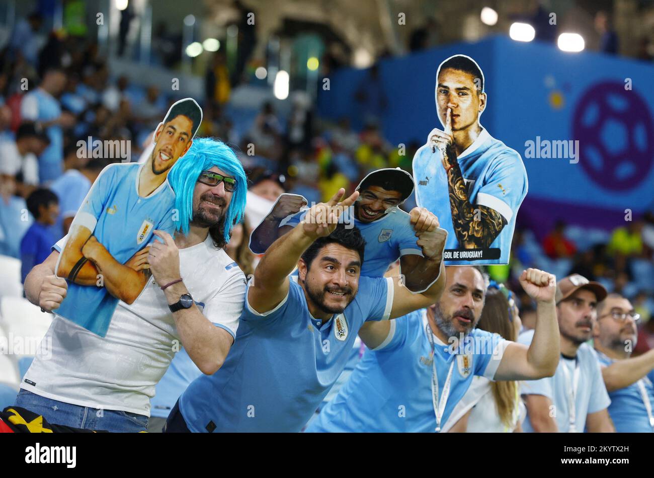 Valverde ghana uruguay qatar 2022 hi-res stock photography and images ...