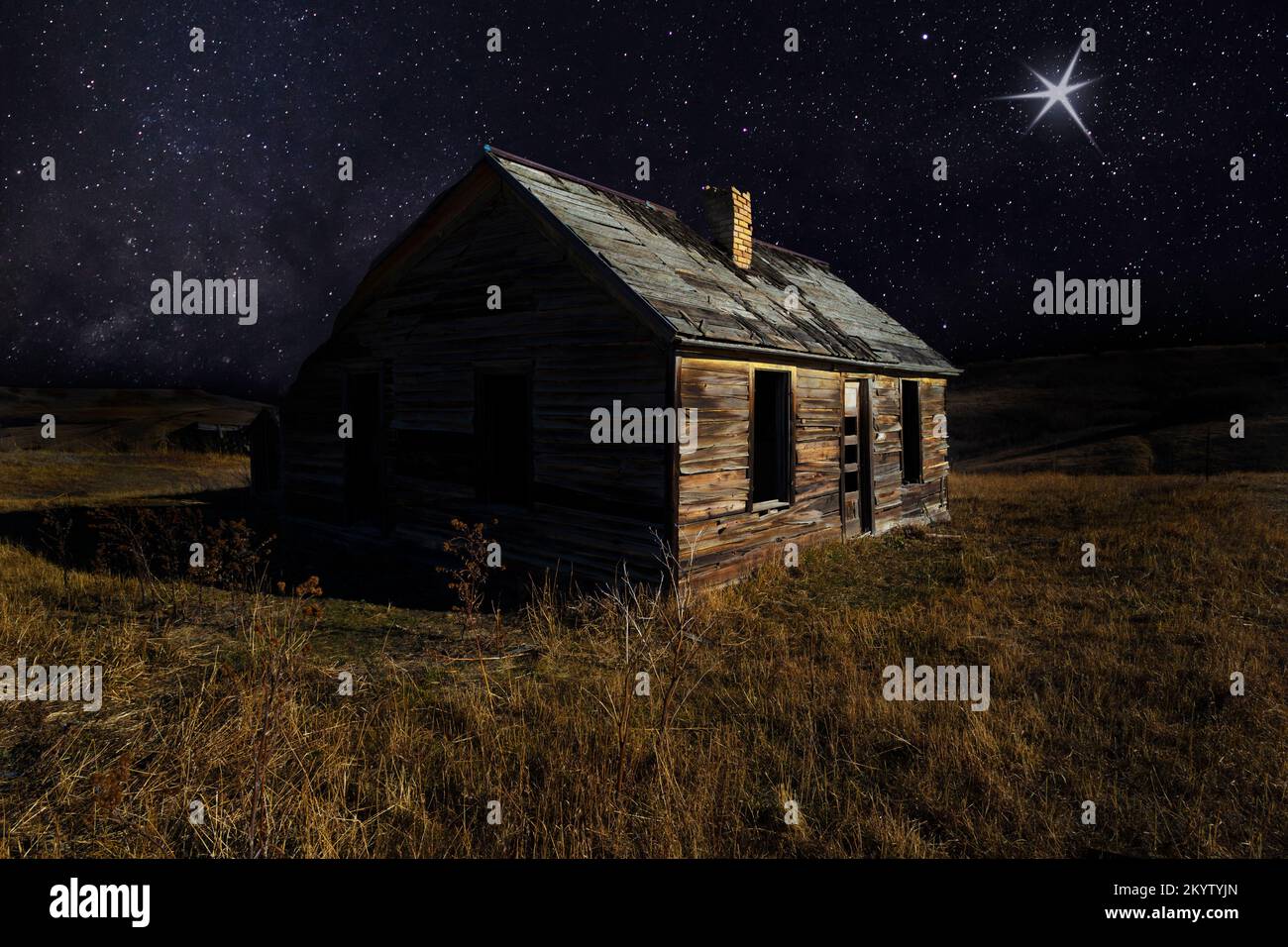 Single bright light in the sky over an abandoned house Stock Photo - Alamy