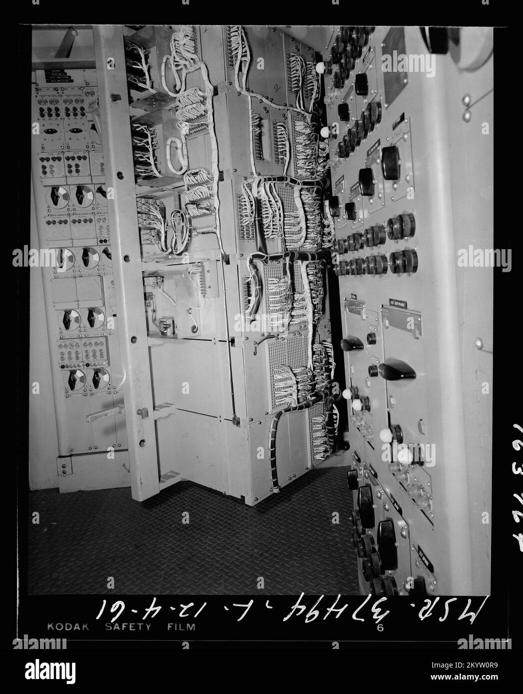 CVA 63 Kitty Hawk , Ships, Naval Vessels, Boats, Naval History, Navy ...