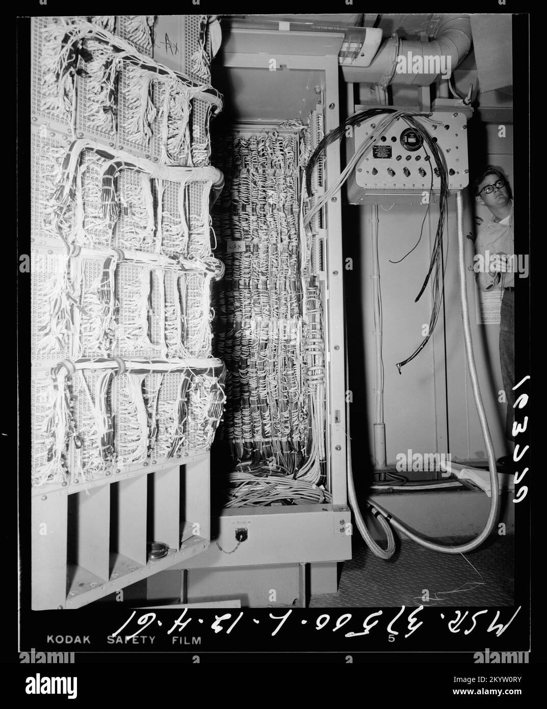 CVA 63 Kitty Hawk , Ships, Naval Vessels, Boats, Naval History, Navy ...