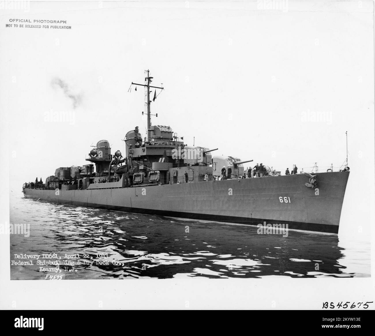 Photograph of the DD-61 (USS Jacob Jones) - Federal Shipbuilding and ...