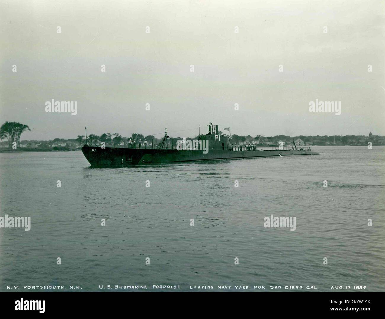 Photograph of the USS Porpoise (SS-172) , Ships, Naval Vessels, Boats ...
