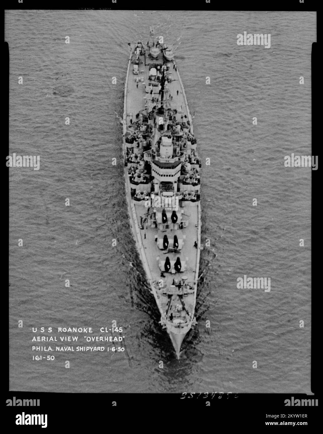 CL 145 Roanoke , Ships, Naval Vessels, Boats, Naval History, Navy Stock ...