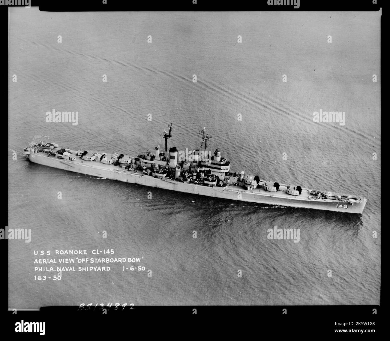 CL 145 Roanoke , Ships, Naval Vessels, Boats, Naval History, Navy Stock ...