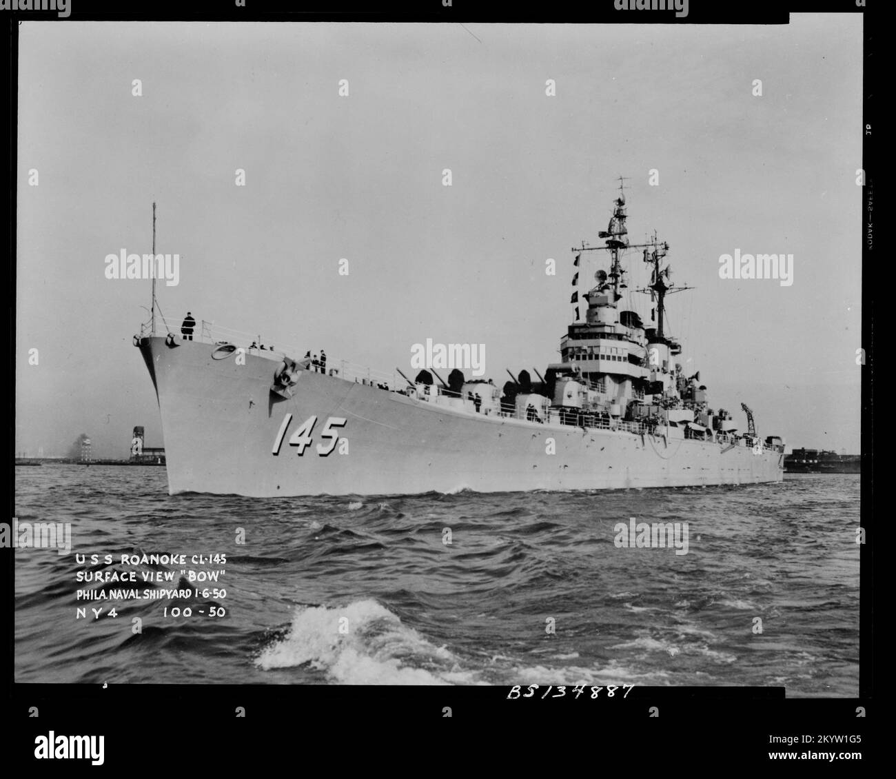 CL 145 Roanoke , Ships, Naval Vessels, Boats, Naval History, Navy Stock ...