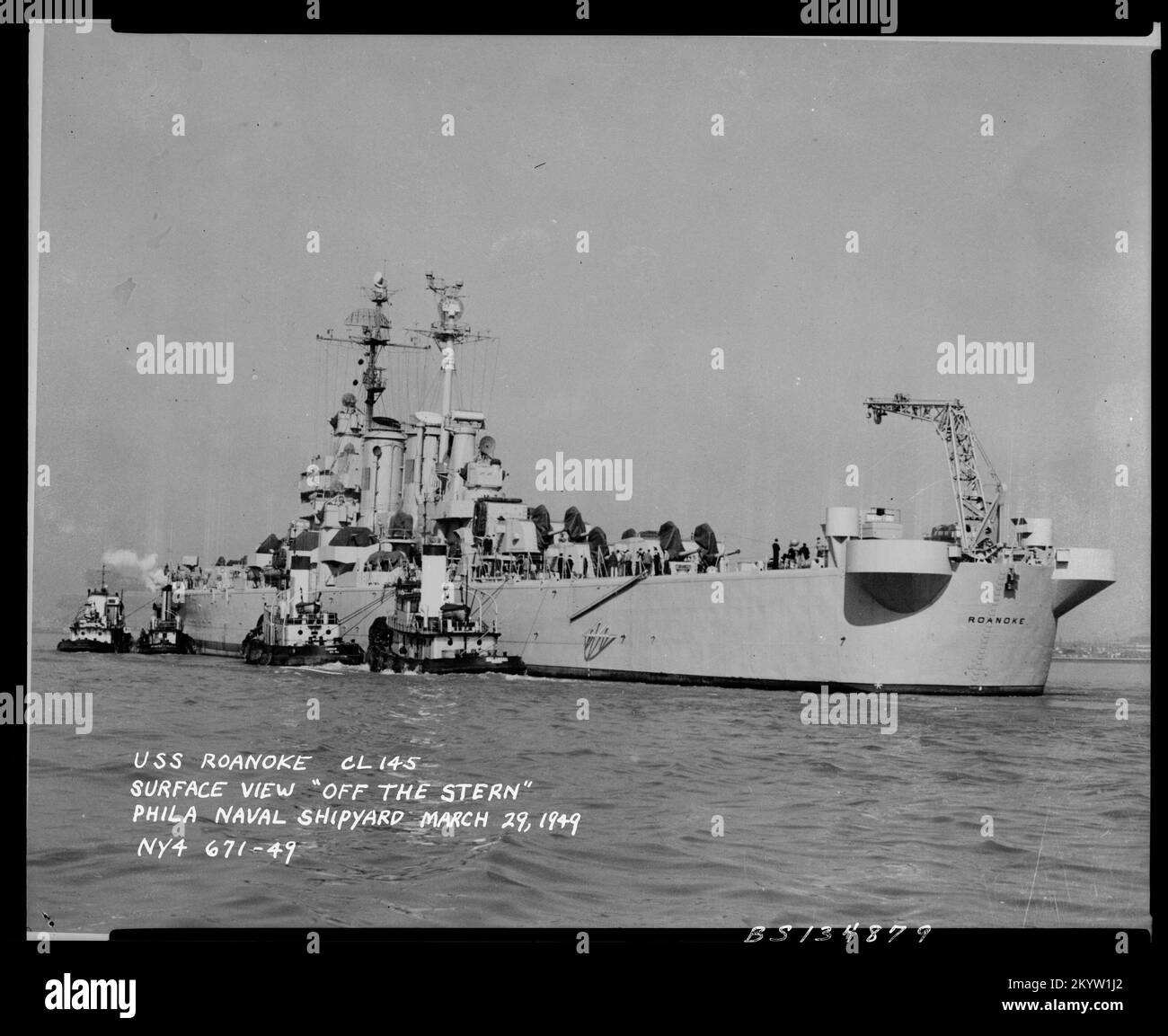 CL 145 Roanoke , Ships, Naval Vessels, Boats, Naval History, Navy Stock ...