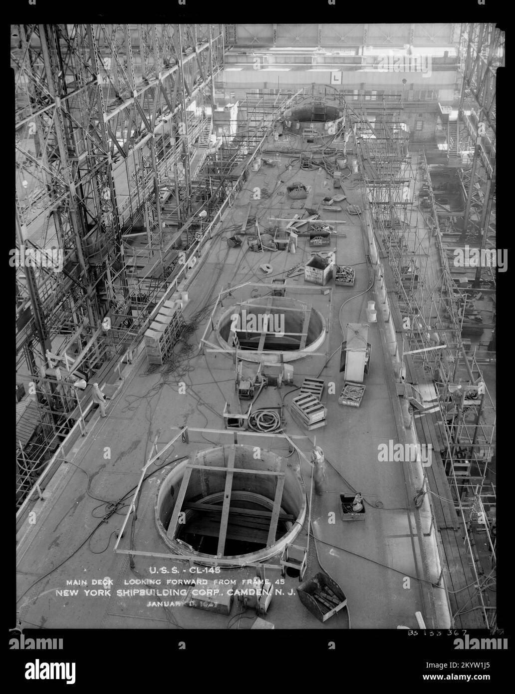 CL 145 Roanoke , Ships, Naval Vessels, Boats, Naval History, Navy Stock ...