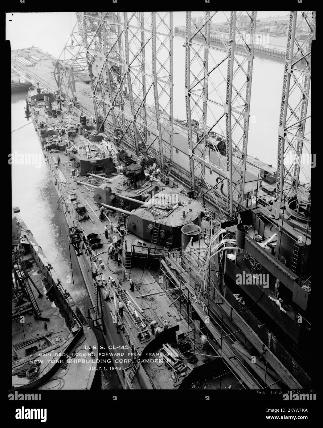 CL 145 Roanoke , Ships, Naval Vessels, Boats, Naval History, Navy Stock ...