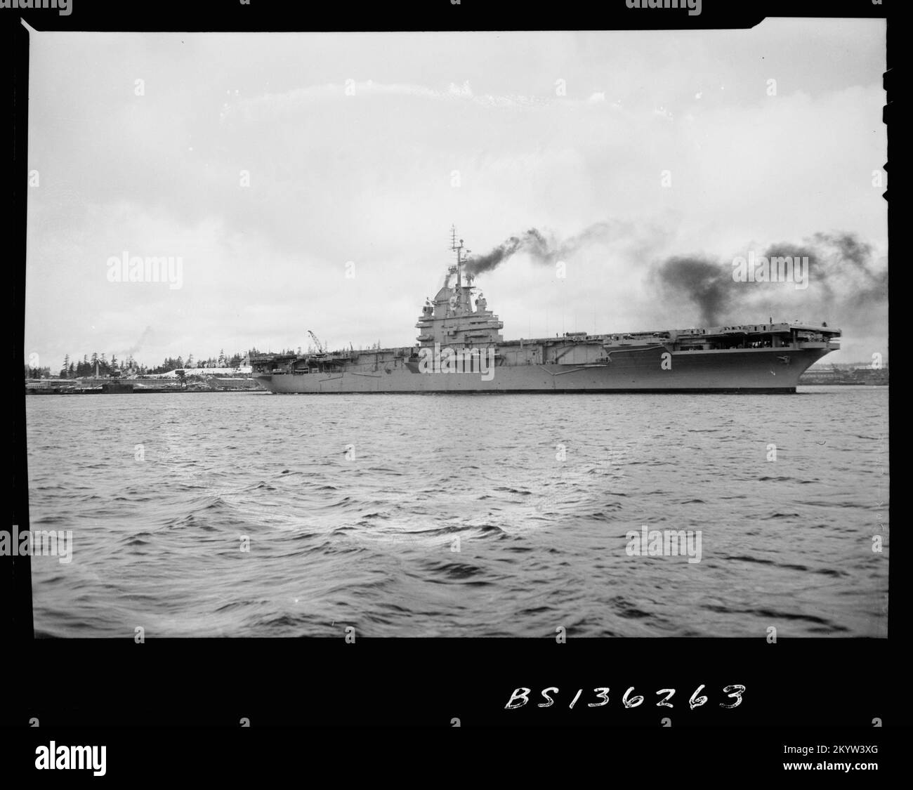 CV 9 USS Essex , Ships, Naval Vessels, Boats, Naval History, Navy Stock ...