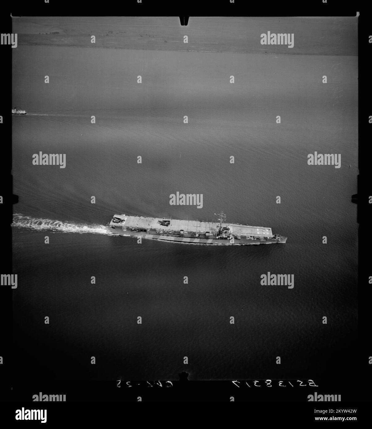 CVL-28 Cabot , Ships, Naval Vessels, Boats, Naval History, Navy Stock ...