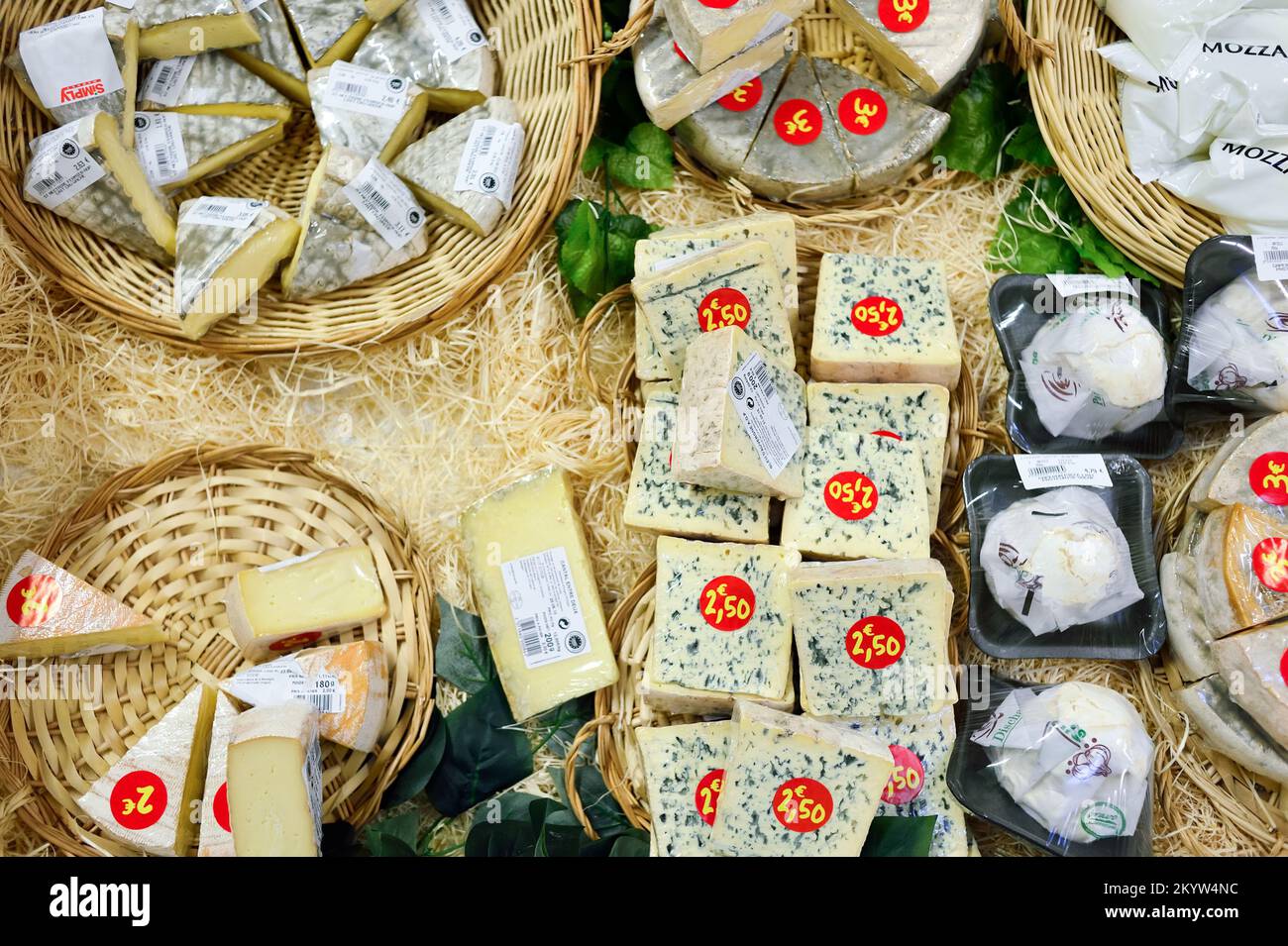 BEGLES, FRANCE - AUGUST 13, 2015: Simply Market supermarket interior ...