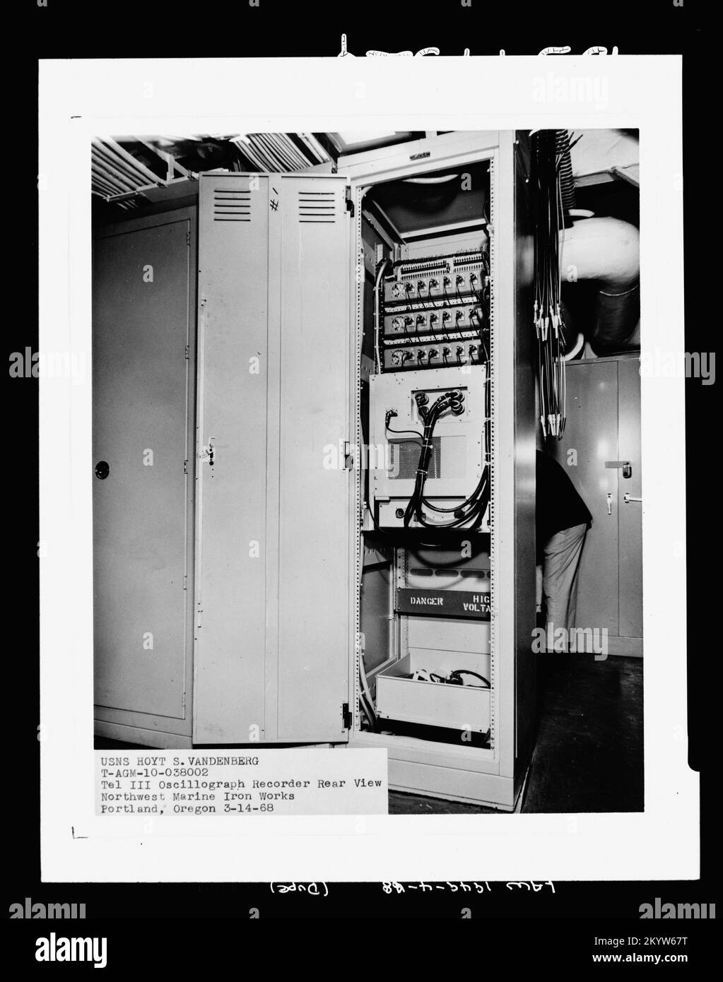 AGM-10 General Vadenburg , Ships, Naval Vessels, Boats, Naval History ...