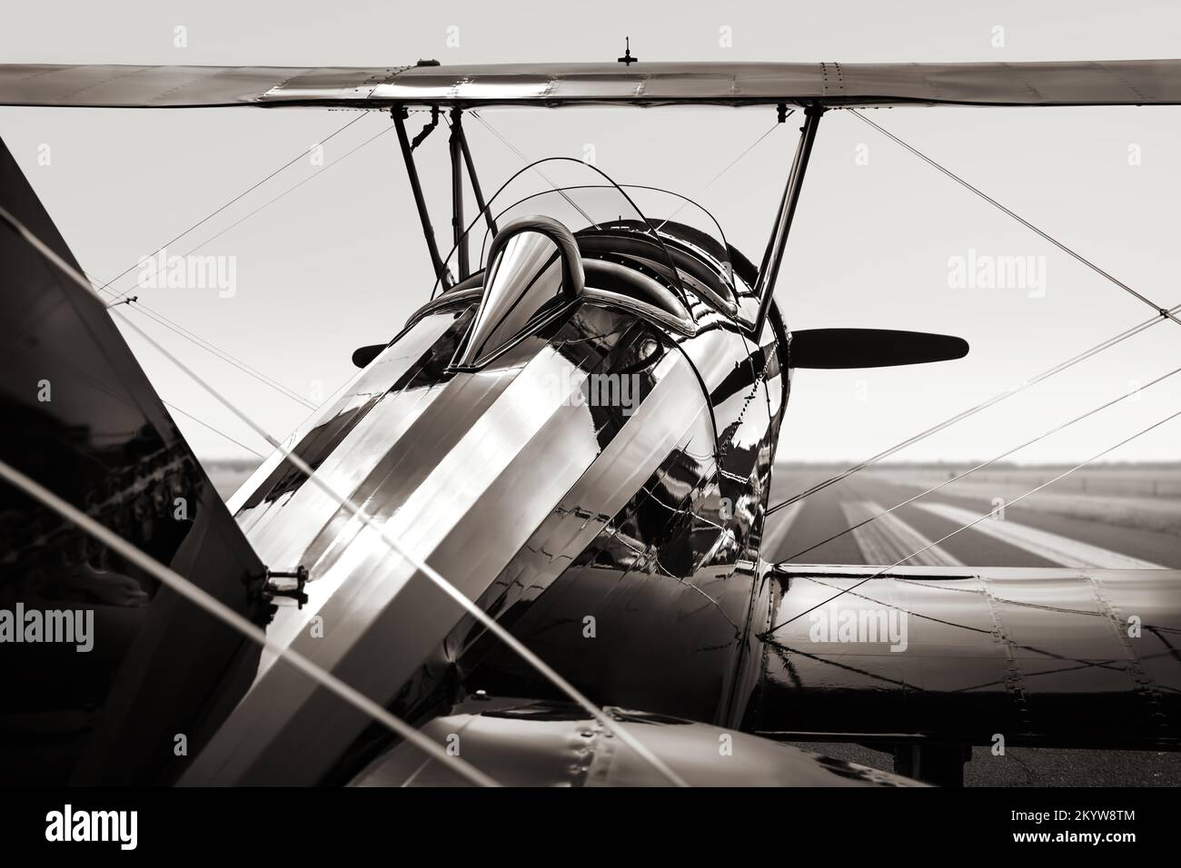 back view of an historical biplane Stock Photo - Alamy