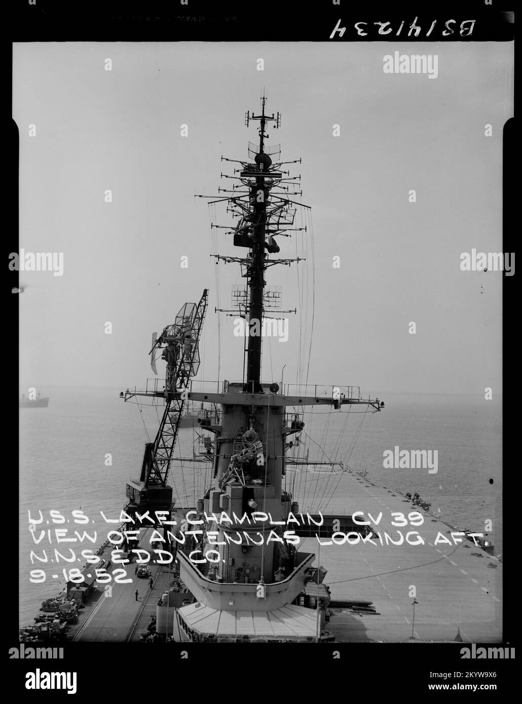 Aircraft carrier uss lake champlain Black and White Stock Photos ...