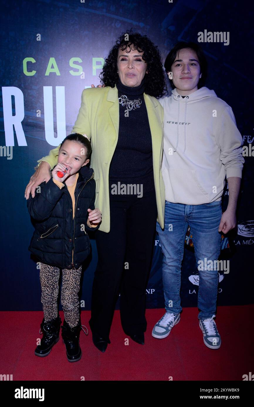 Mexico City, Mexico. 01st Dec, 2022. Mayra Rojas Attends at red carpet ...
