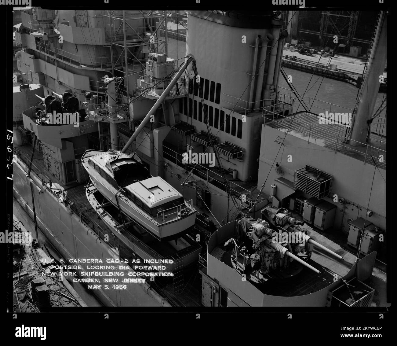 CAG 2 Canberra , Ships, Naval Vessels, Boats, Naval History, Navy Stock ...