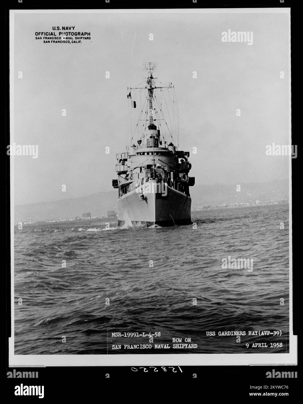 AVP 39 Gardiners Bay [19-NN-AVP 39 Gardiners Bay-158550] , Ships, Naval ...