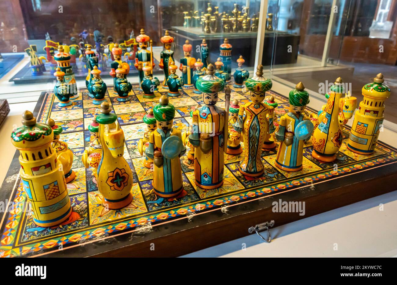 Tadjik chess set. Chess sets from Tadjikistan. Chess pieces. Chess ...