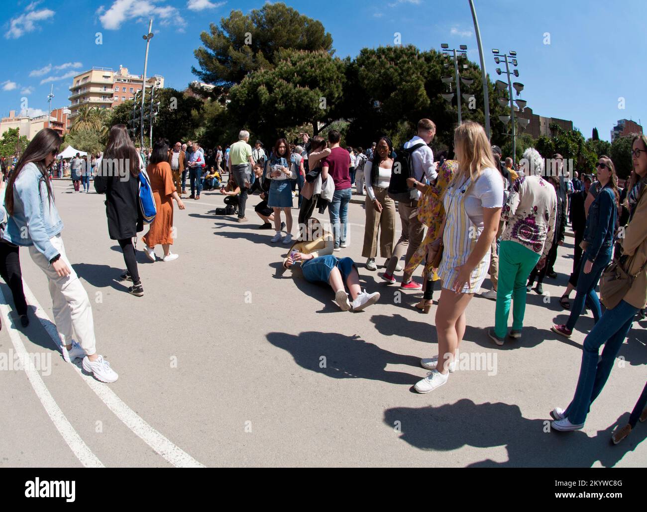 Sagrada familia esplanade hi-res stock photography and images - Alamy