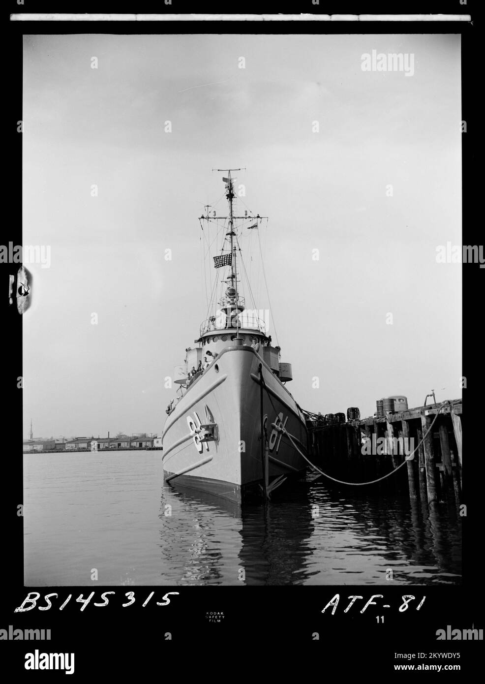 ATF 81 Bannock , Ships, Naval Vessels, Boats, Naval History, Navy Stock ...