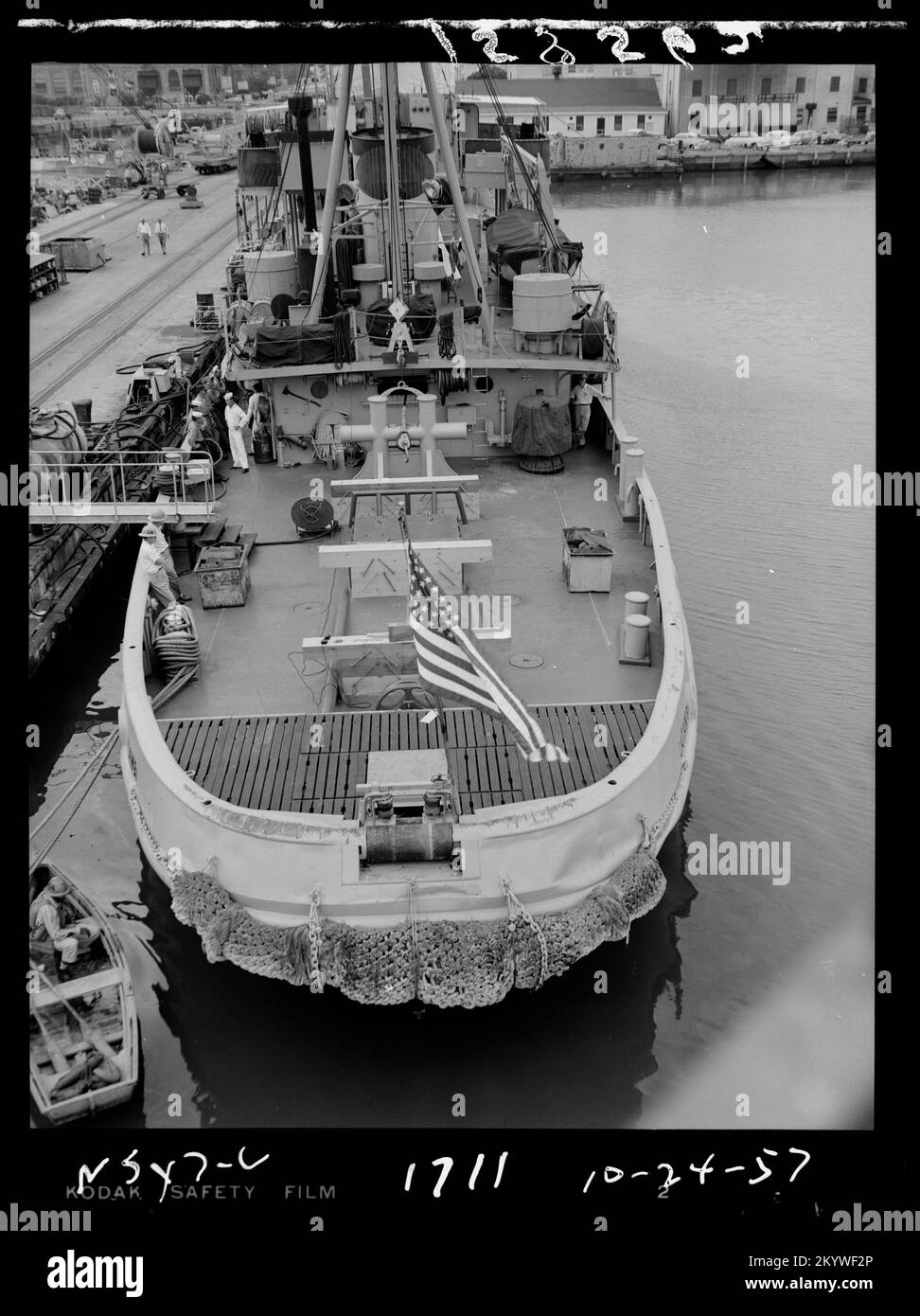 ATA 210 Catarba , Ships, Naval Vessels, Boats, Naval History, Navy ...