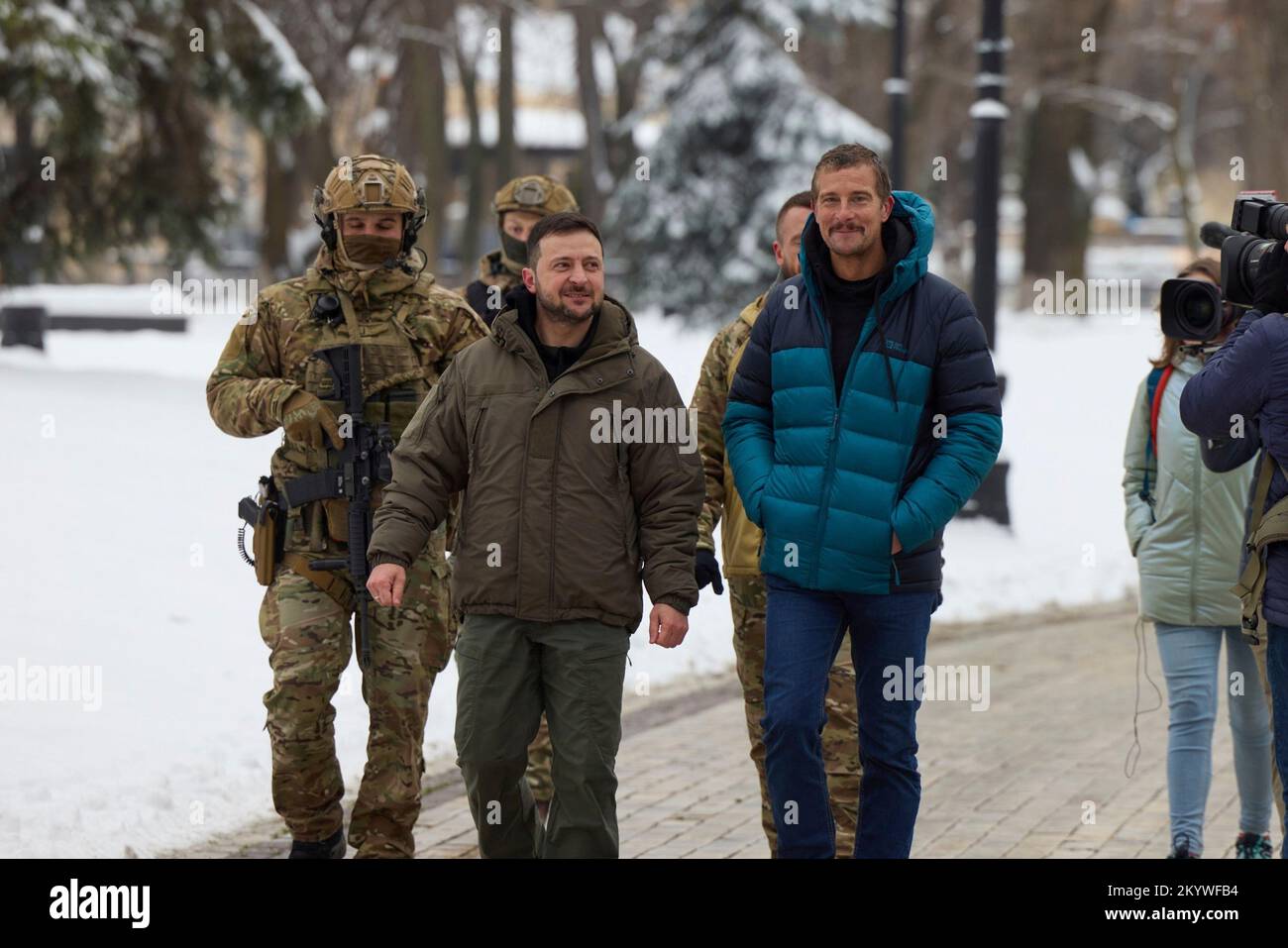 Edward michael bear grylls 2022 hi-res stock photography and images - Alamy