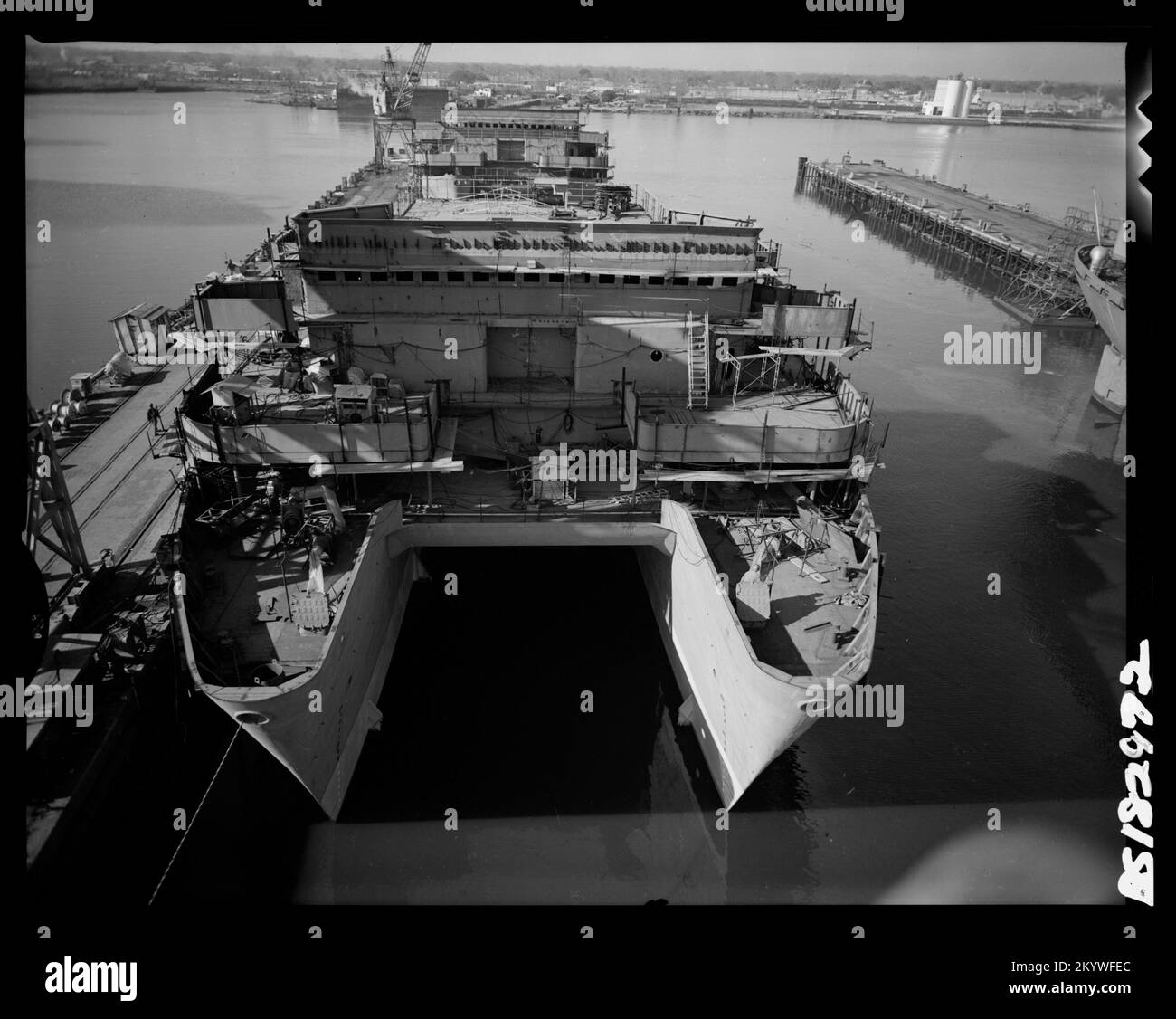 ASR 21 and 22 , Ships, Naval Vessels, Boats, Naval History, Navy Stock ...