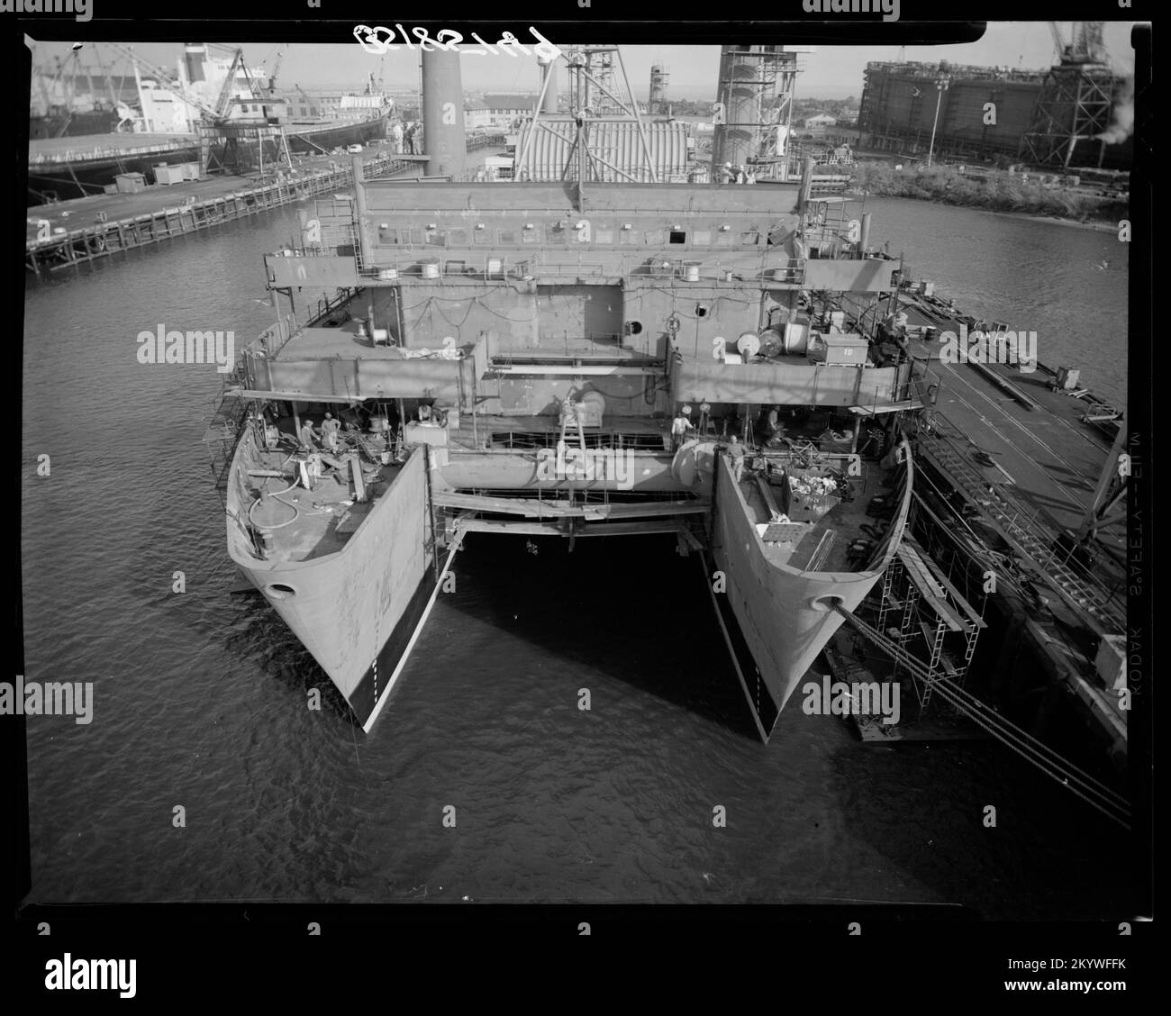 ASR 21 and 22 , Ships, Naval Vessels, Boats, Naval History, Navy Stock ...