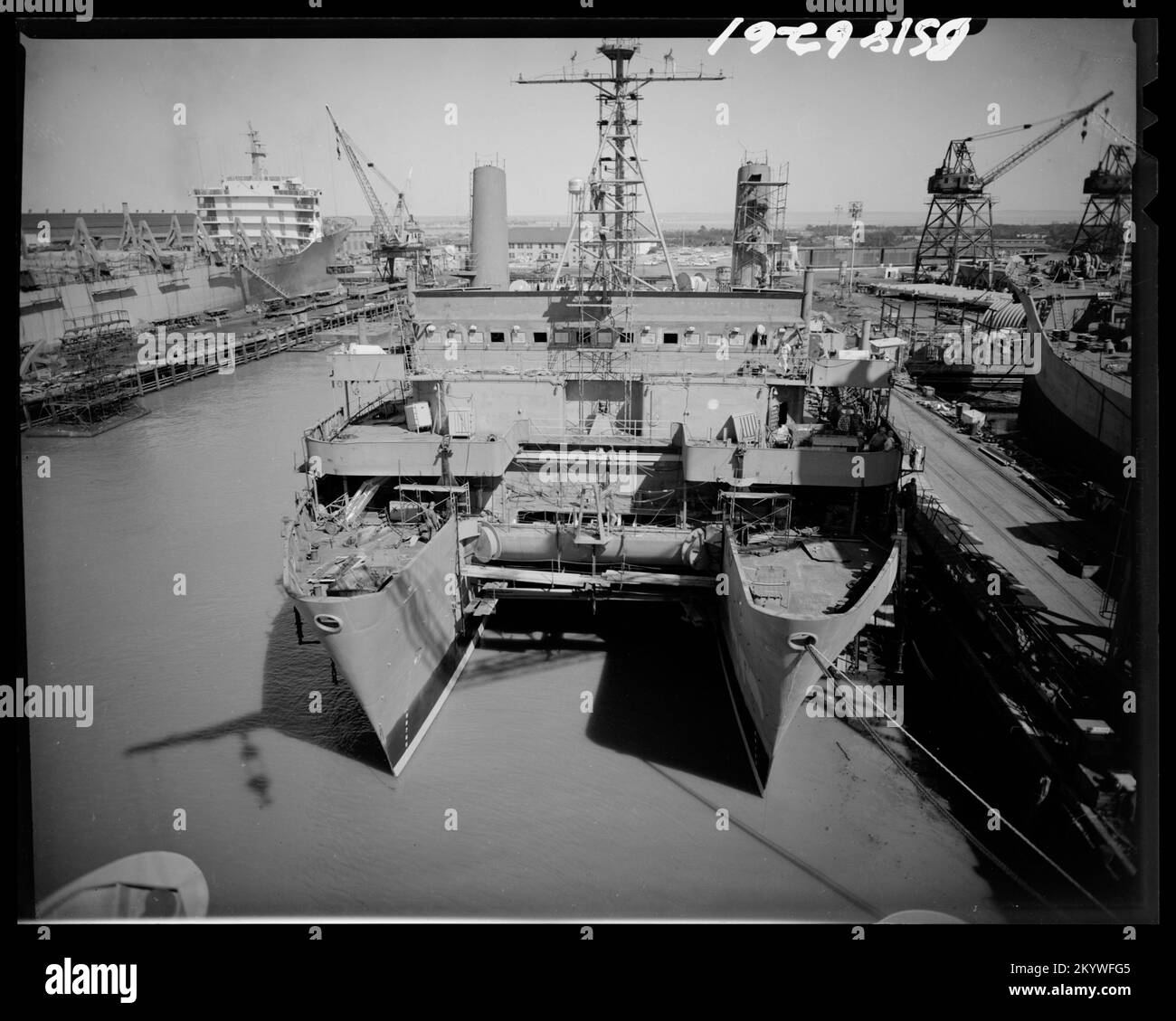 ASR 21 and 22 , Ships, Naval Vessels, Boats, Naval History, Navy Stock ...