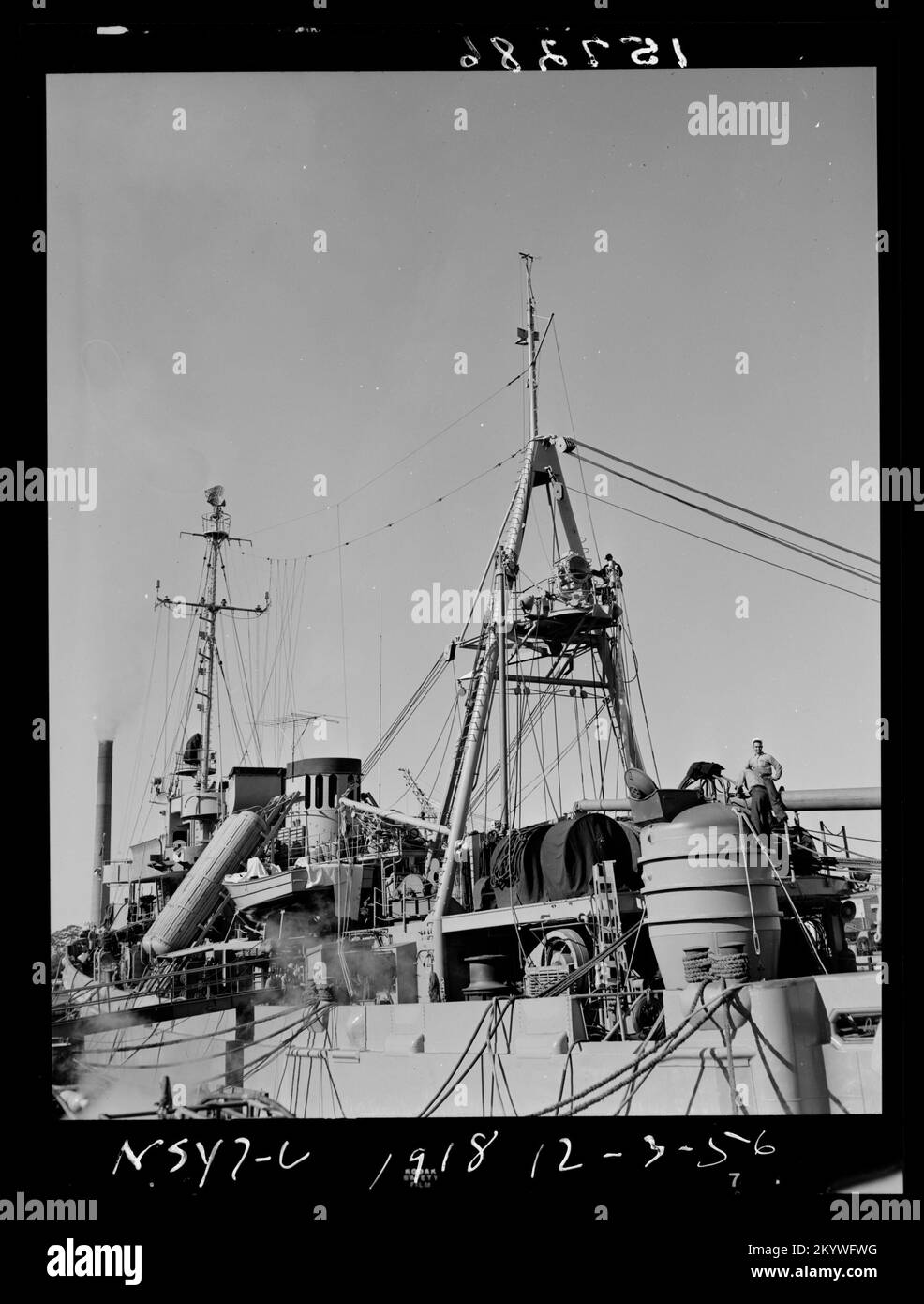 ASR-14 Peterl , Ships, Naval Vessels, Boats, Naval History, Navy Stock ...